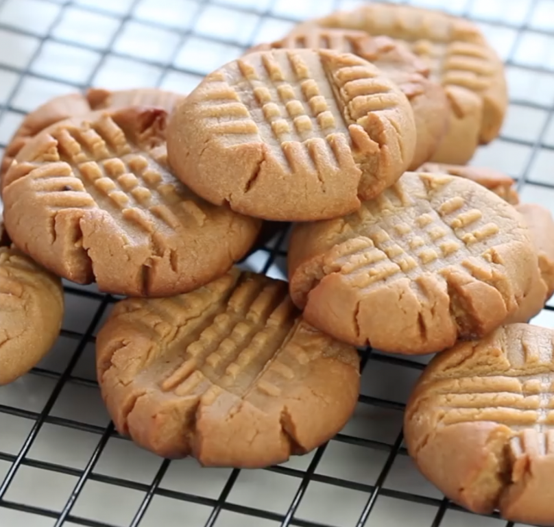 Biscuit paléo au beurre de cacahuète (sans gluten) – Oum Naturel